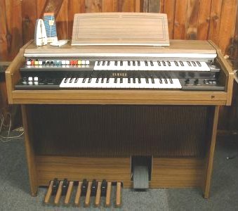 Electone Zone - Electone Museum - Model B-10BR